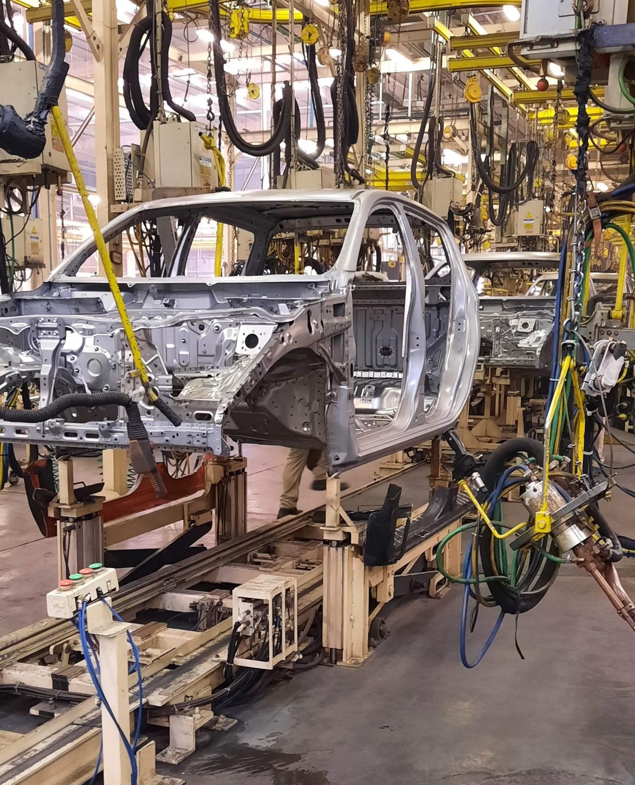 HPE – HPE Automotores is the official representative of the Mitsubishi ...