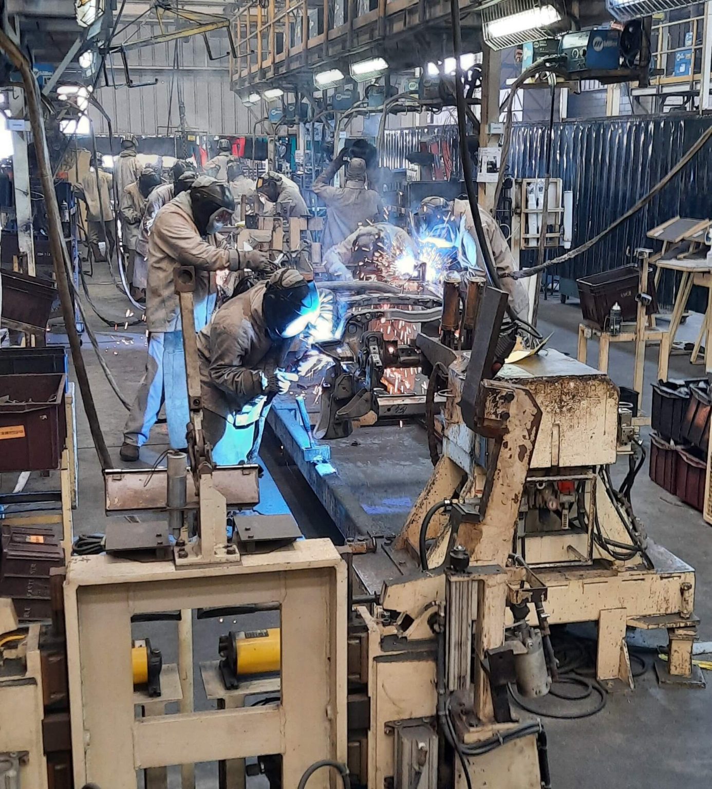 HPE – HPE Automotores is the official representative of the Mitsubishi ...