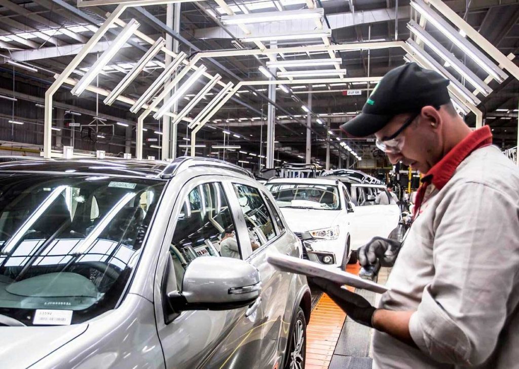 HPE – HPE Automotores is the official representative of the Mitsubishi ...